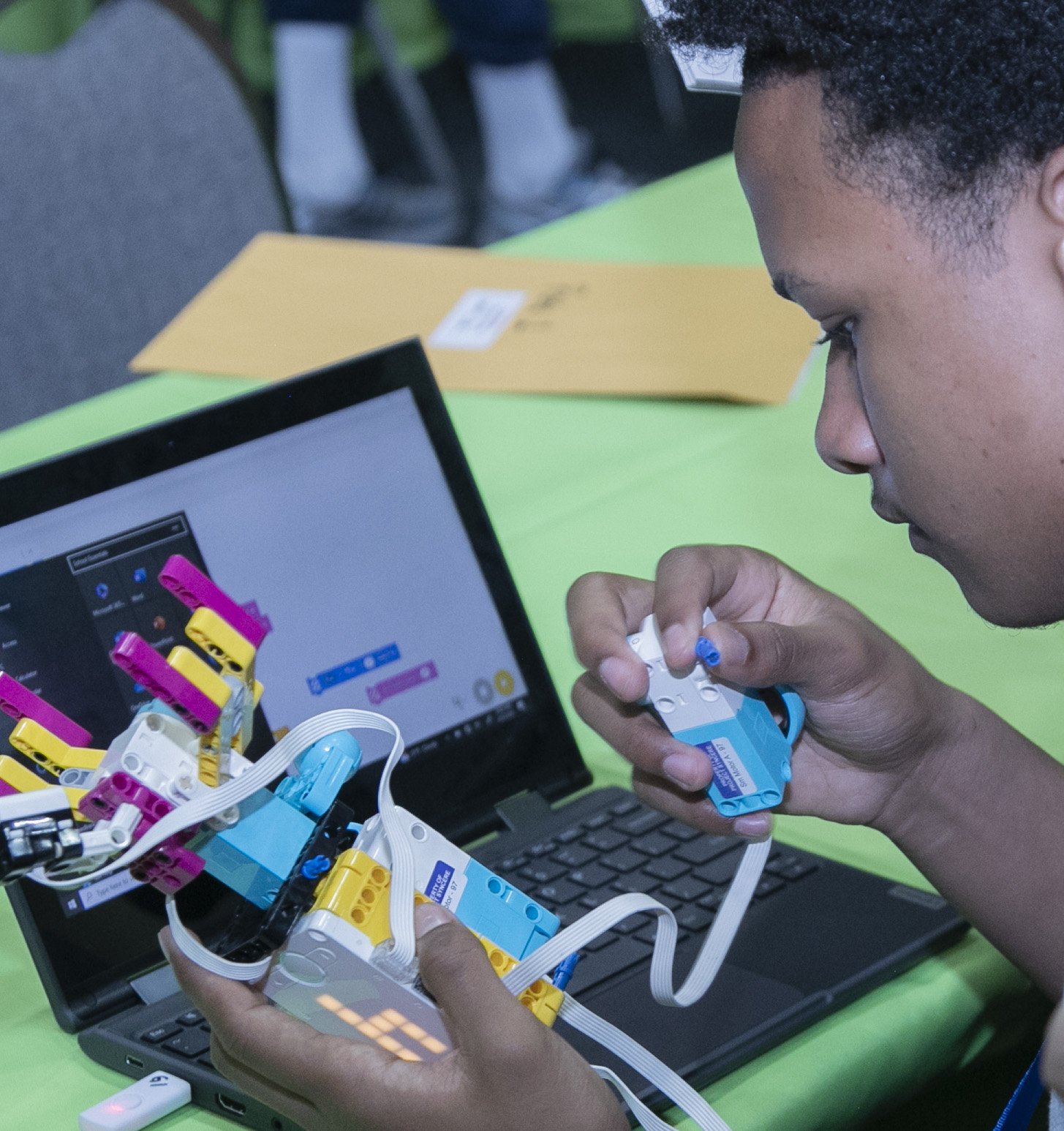 AMR All-Stars - Innovating the Future - Project SYNCERE